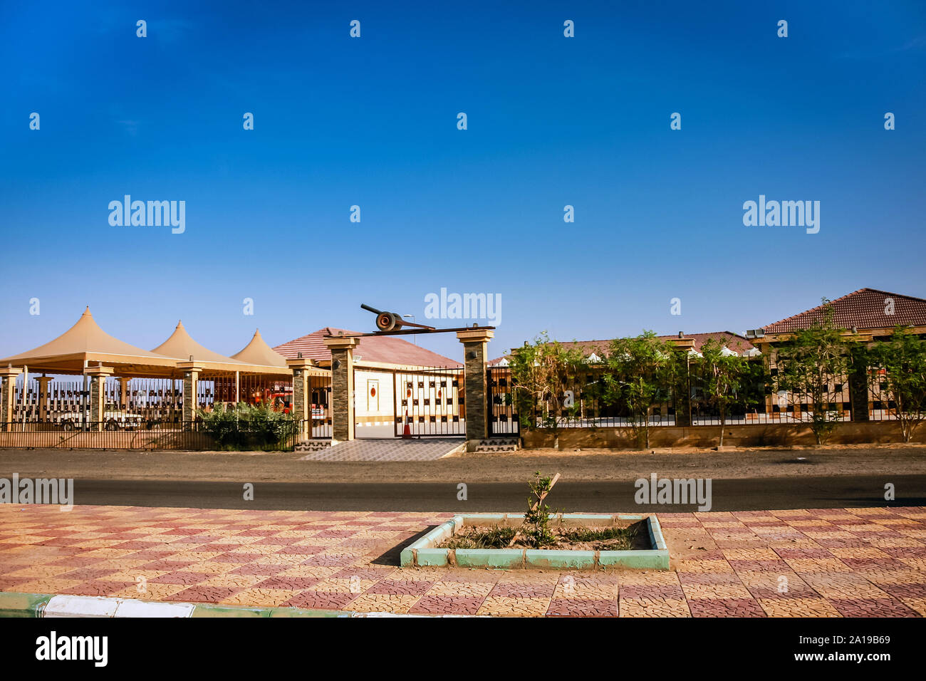Saudi outdoor cafe hi-res stock photography and images - Alamy
