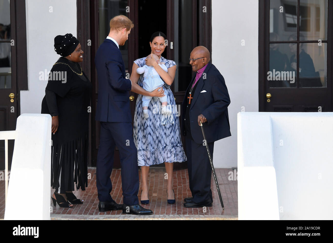 Duke duchess sussex archie hi-res stock photography and images - Alamy