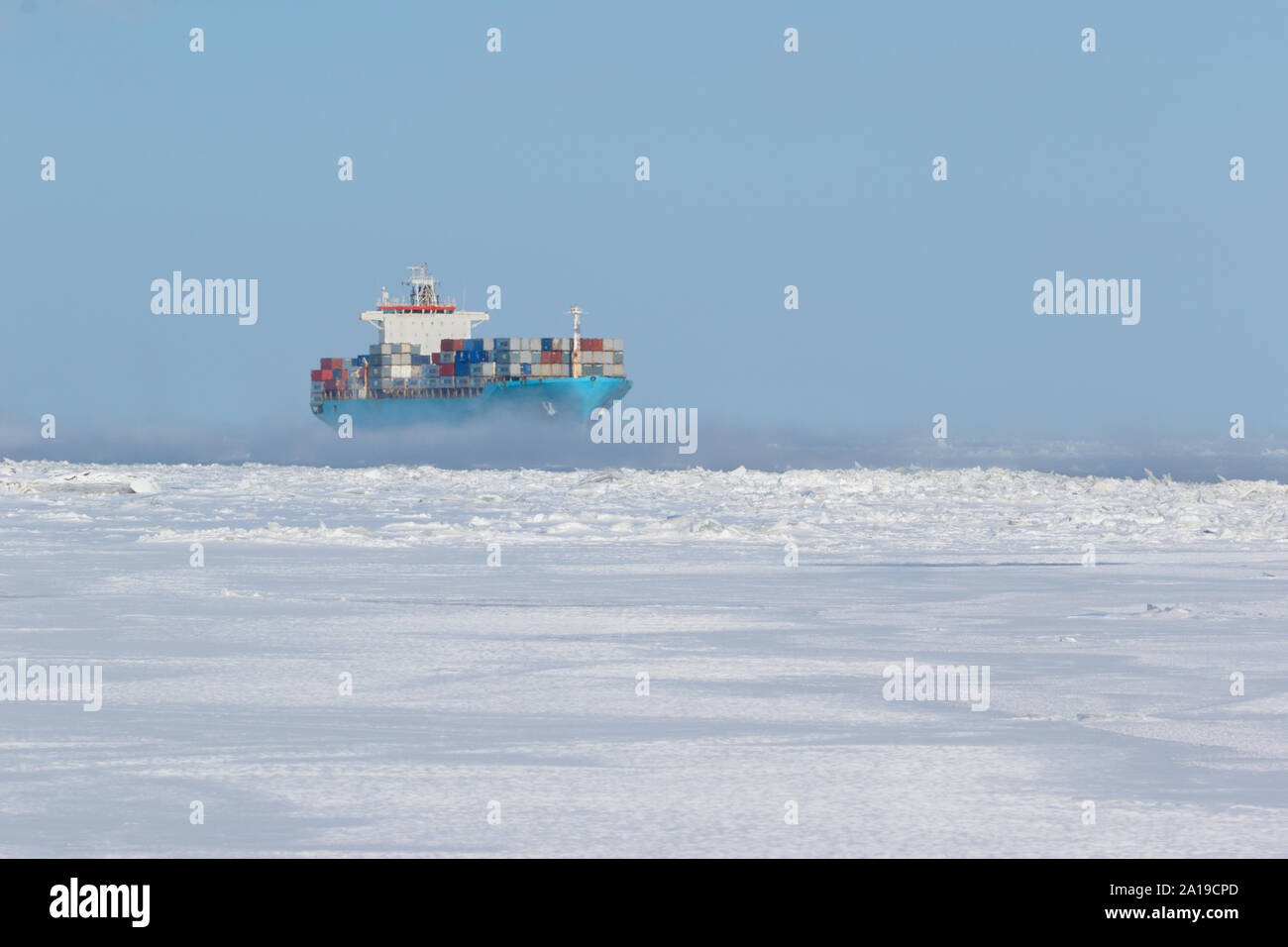 Cargo ship arctic hi-res stock photography and images - Alamy