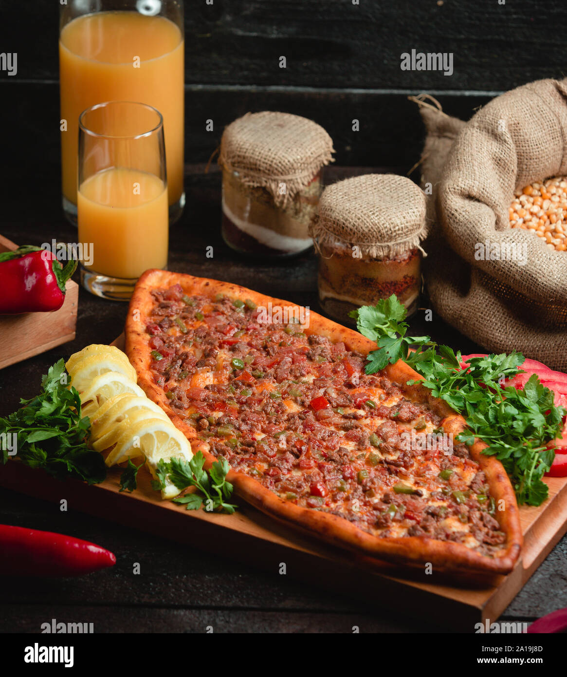 Pide slices hi-res stock photography and images - Alamy