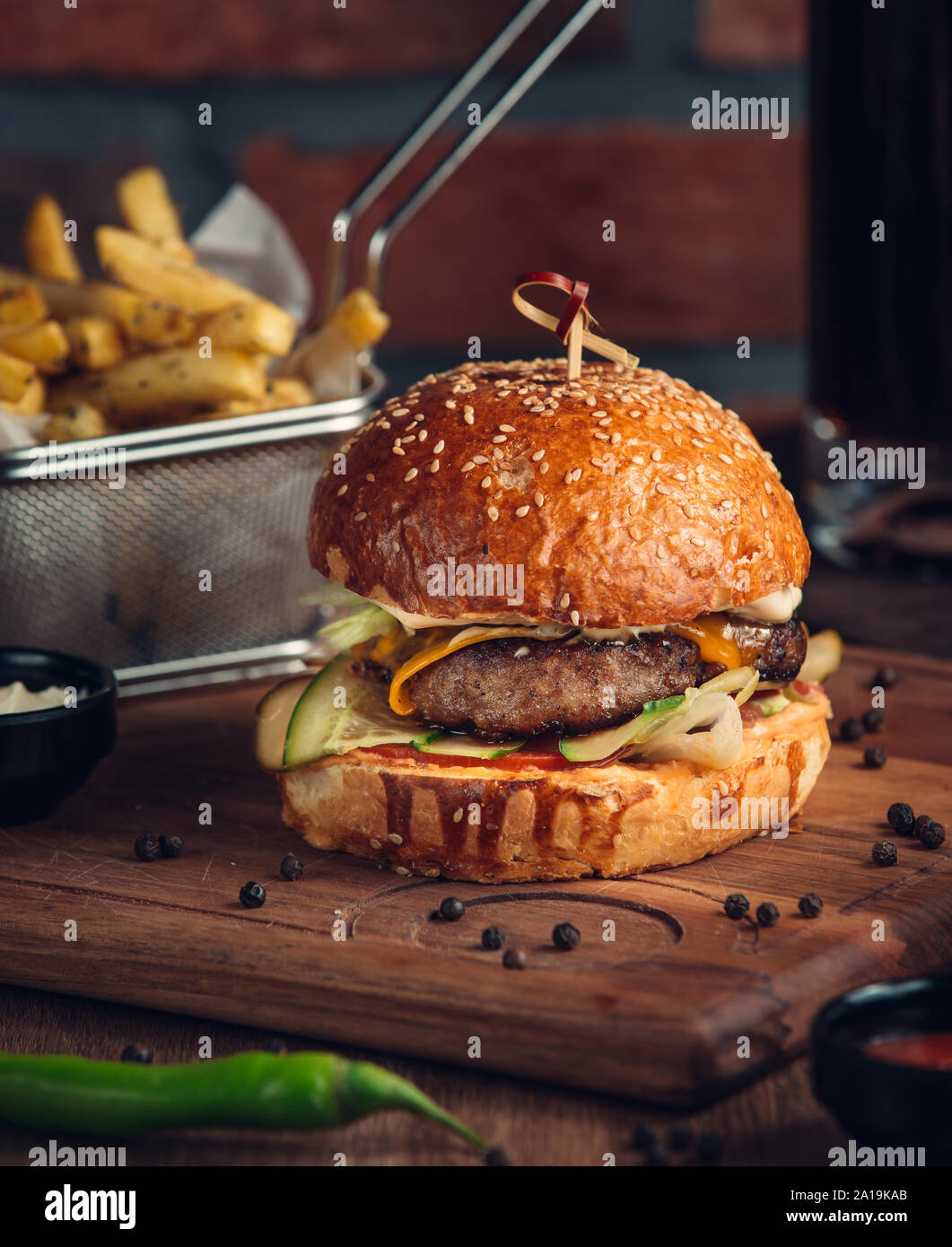Huge burger hi-res stock photography and images - Alamy