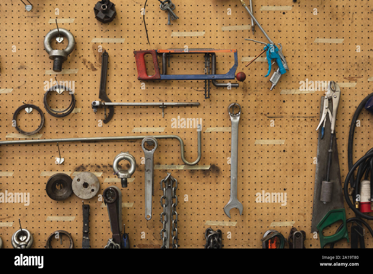 Processing tools hi-res stock photography and images - Alamy