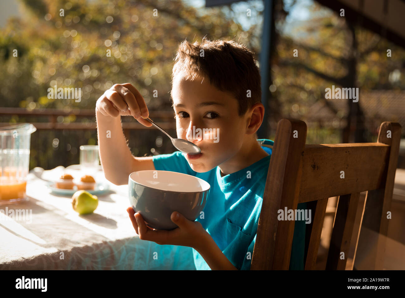 Boy healthy breakfast hi-res stock photography and images - Alamy