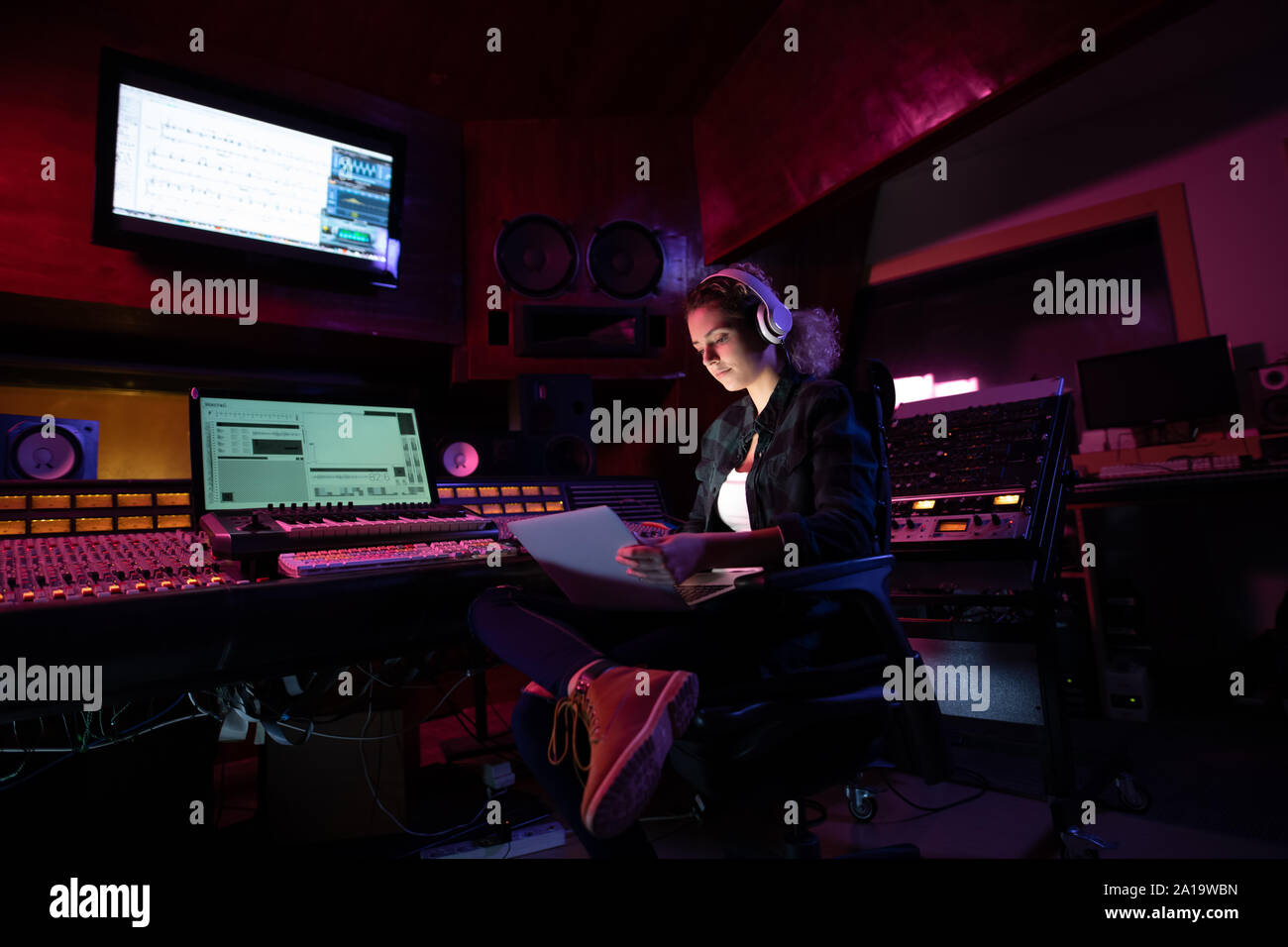 Mixing Desk Headphones High Resolution Stock Photography and Images - Alamy