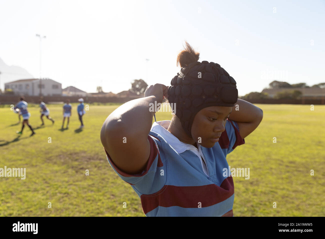 Female rugby player hi-res stock photography and images - Alamy