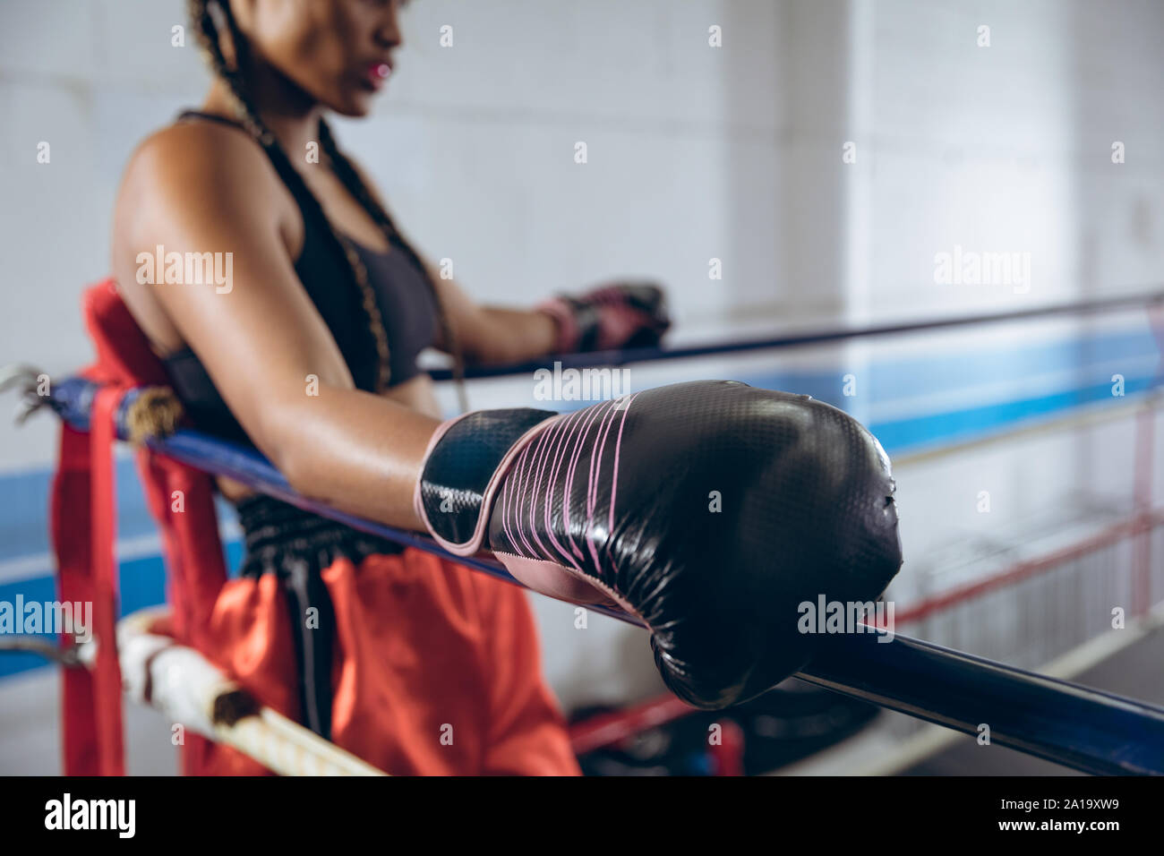 Boxing ring corner hi-res stock photography and images - Alamy