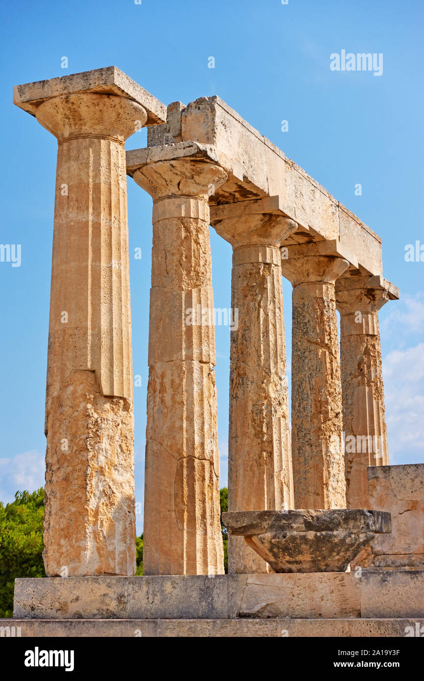 Greek architecture columns hi-res stock photography and images - Alamy