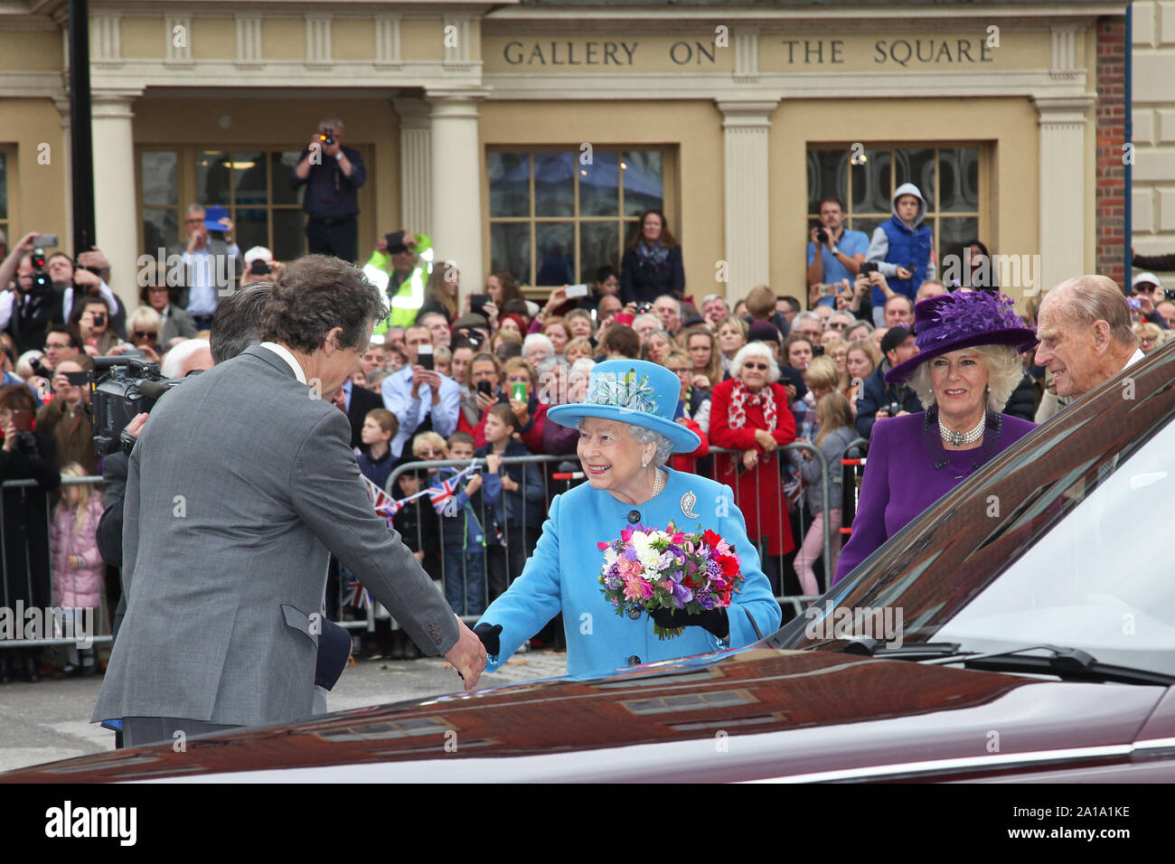 Queen mother square hi-res stock photography and images - Alamy