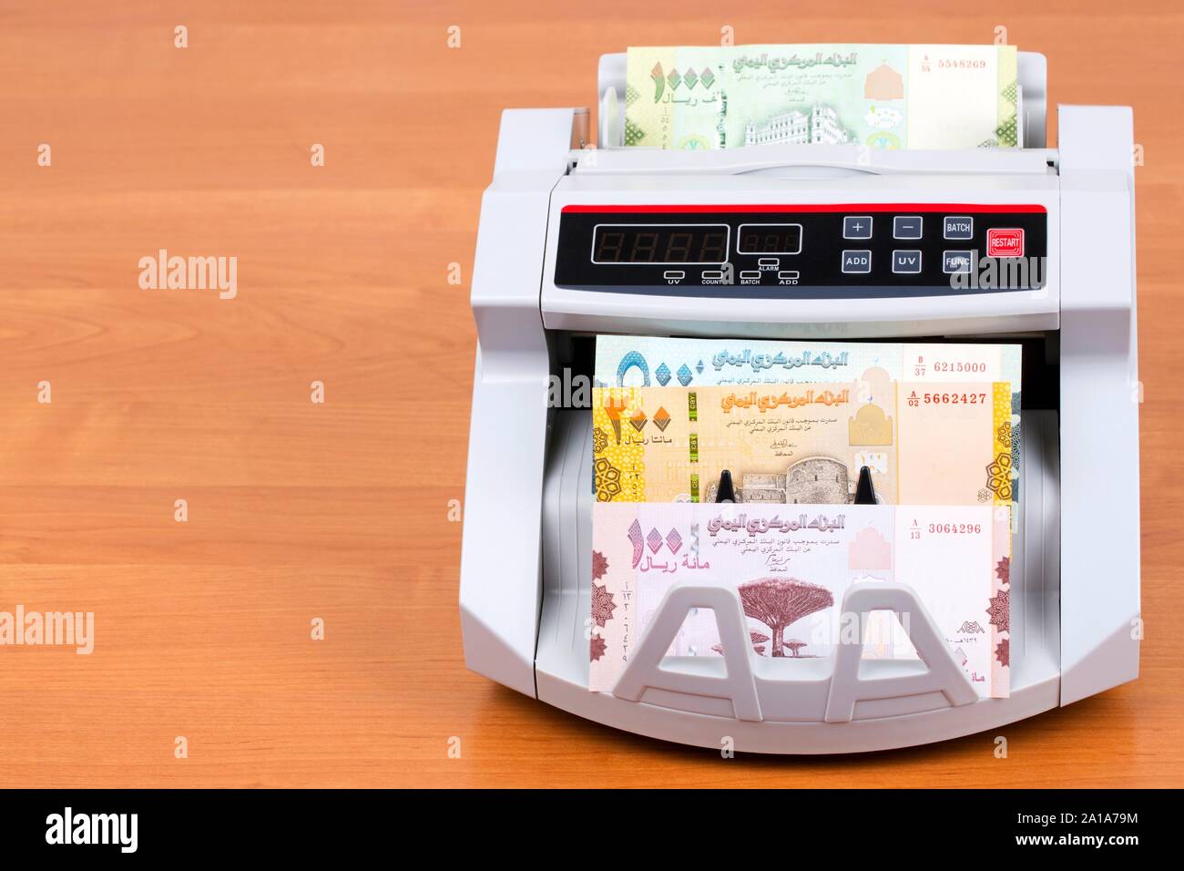 Yemeni rial hi-res stock photography and images - Alamy