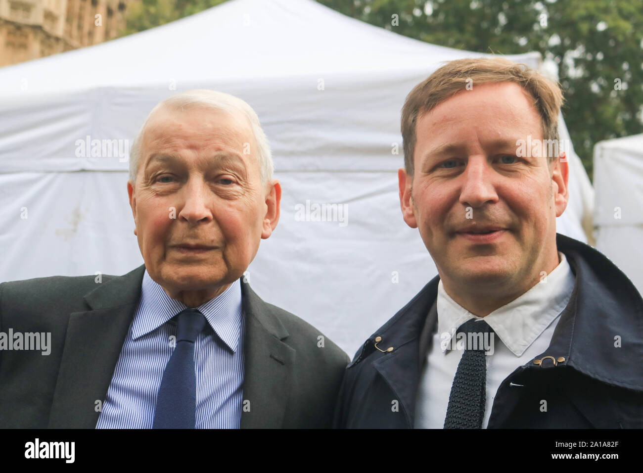 Mp frank field hi-res stock photography and images - Alamy