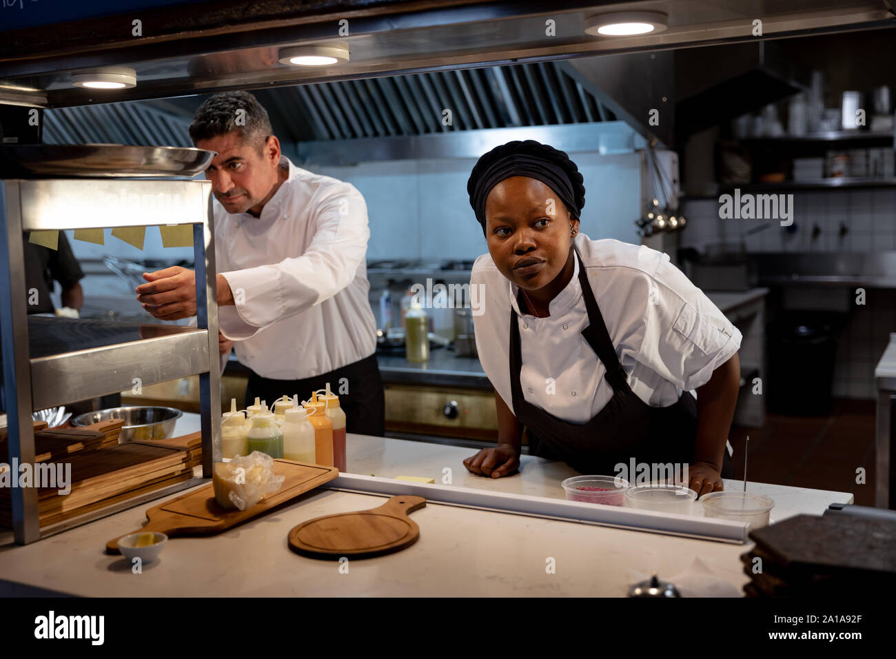 Team orders hi-res stock photography and images - Alamy