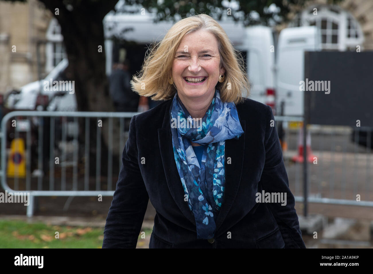 Sarah wollaston hi-res stock photography and images - Alamy