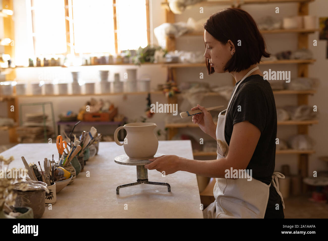 Glazing tool hi-res stock photography and images - Alamy