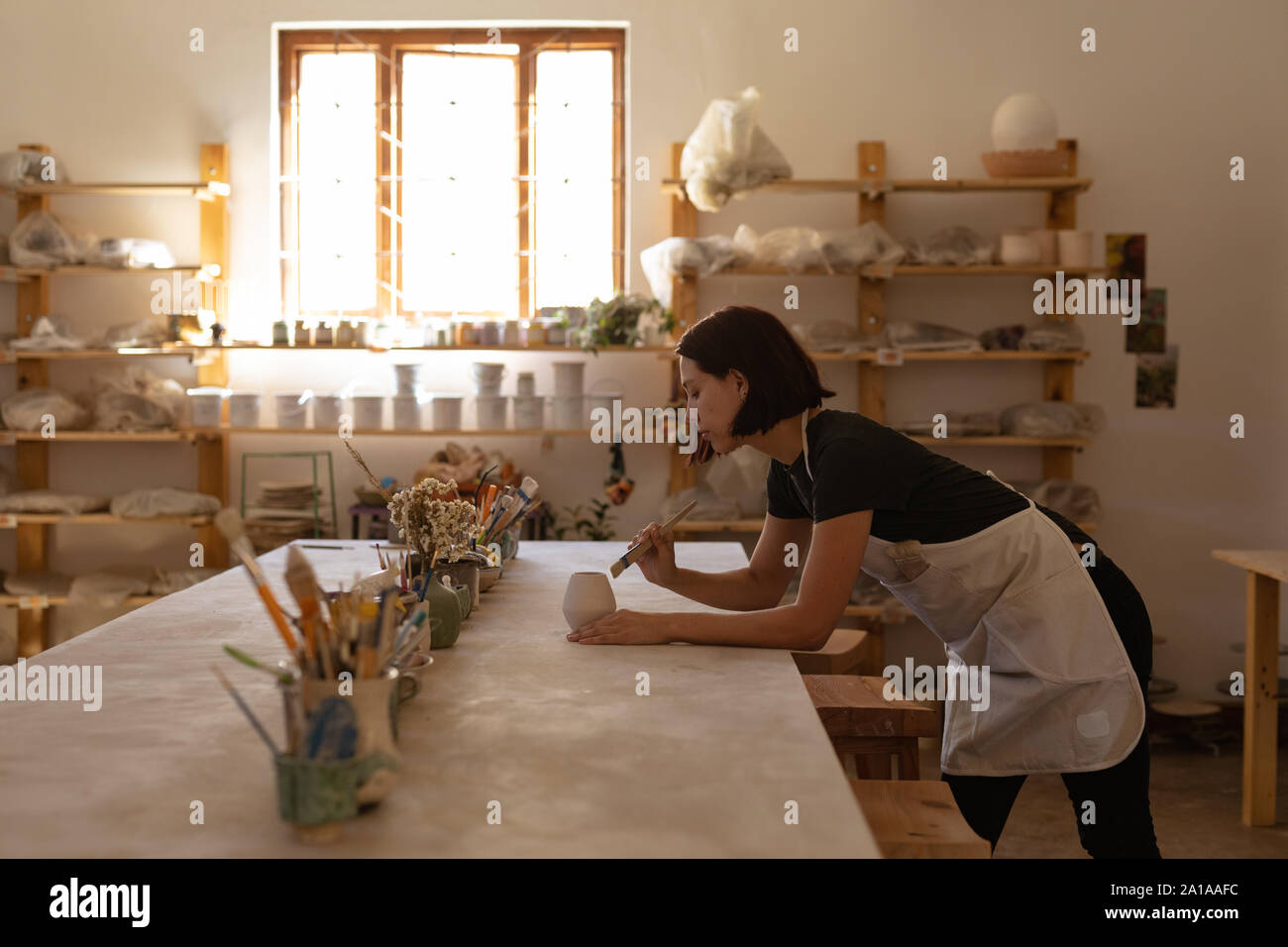 Glazing tool hi-res stock photography and images - Alamy