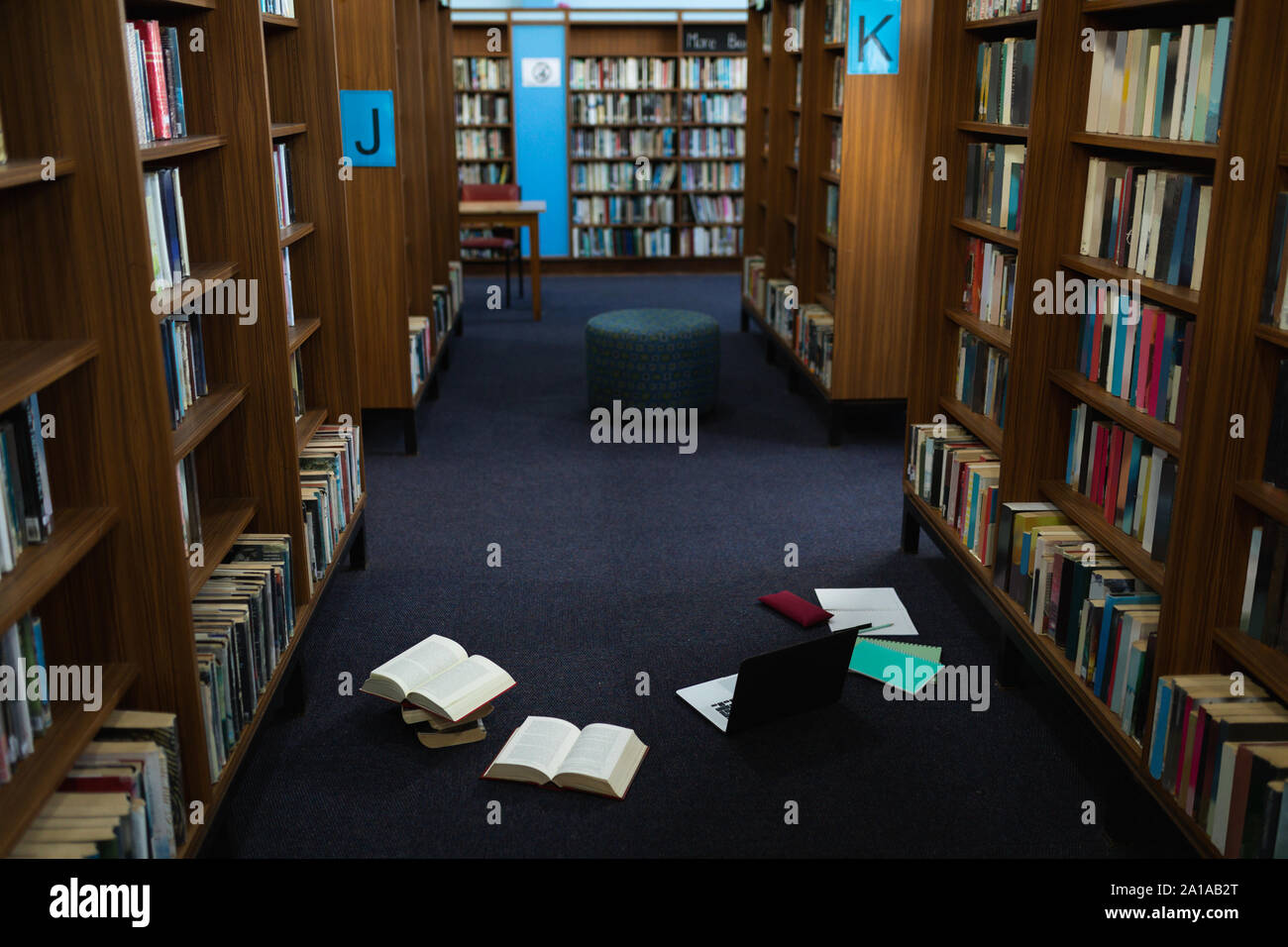 Library preparation hi-res stock photography and images - Alamy