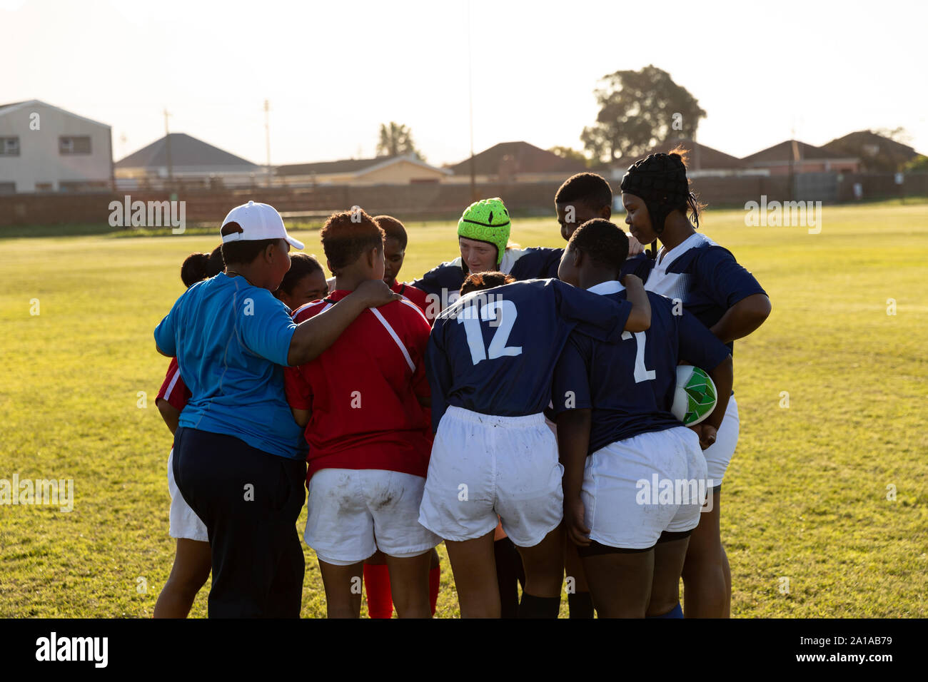 Female rugby players hi-res stock photography and images - Alamy