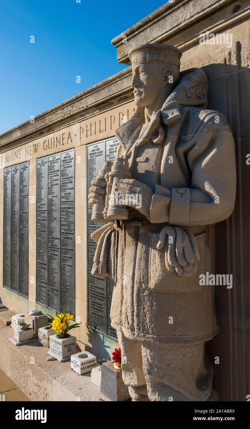 Royal navy memorial hi-res stock photography and images - Alamy