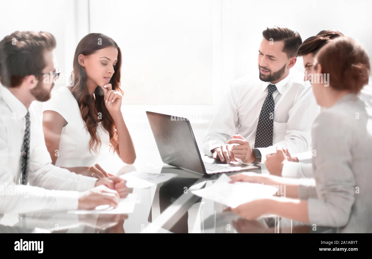 Employee work teams hi-res stock photography and images - Alamy