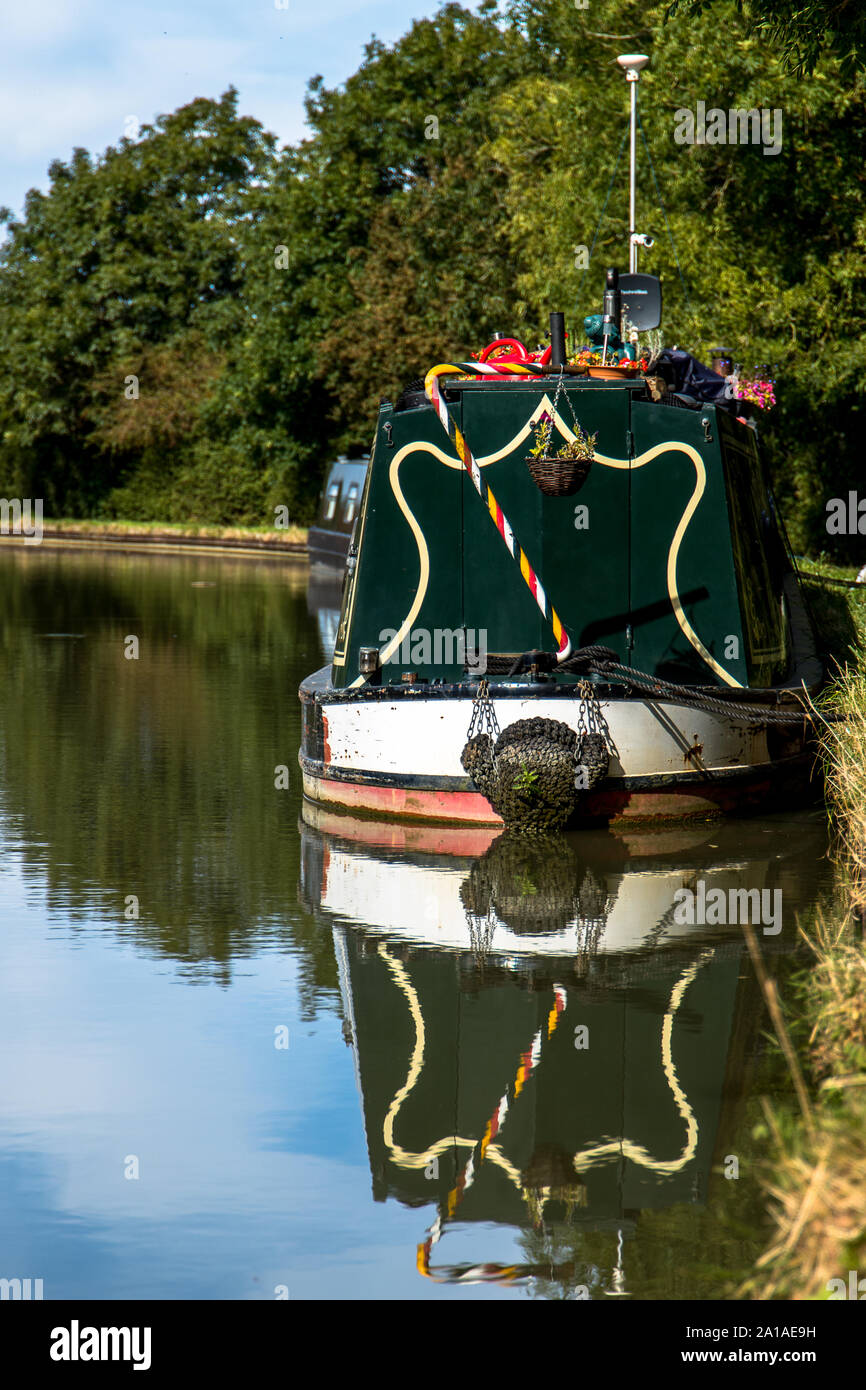 Aerial view of grand union canal hi-res stock photography and images ...