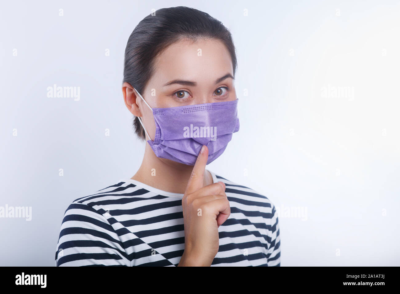 Japanese mask pollution hi-res stock photography and images - Alamy