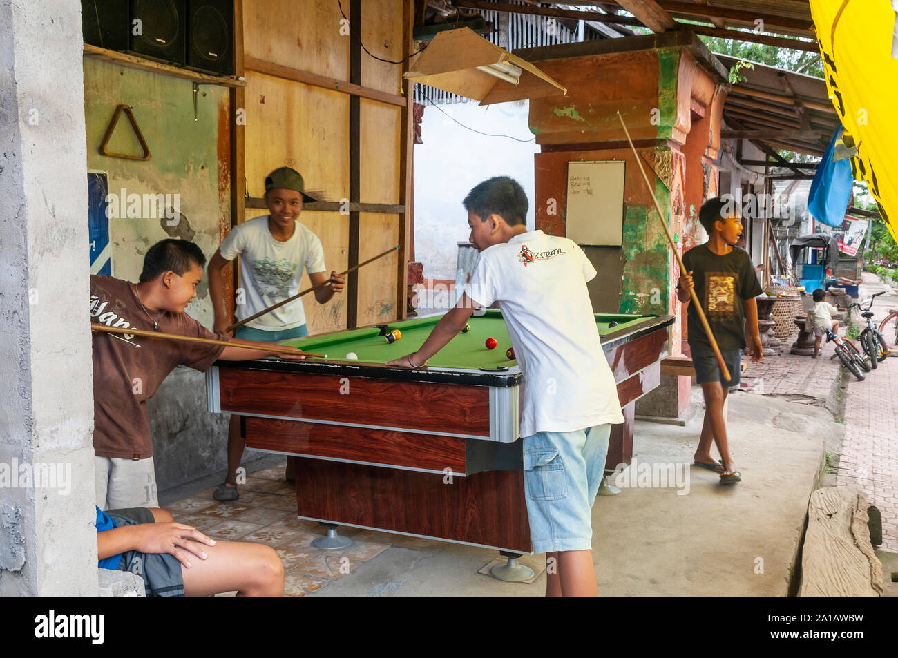 Indonesian Children Playing High Resolution Stock Photography and ...