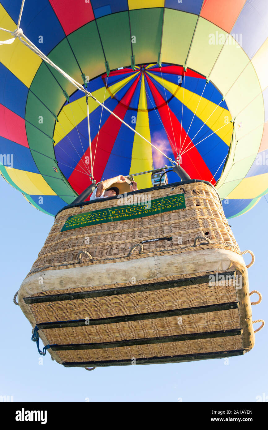 Lifting balloon hi-res stock photography and images - Alamy