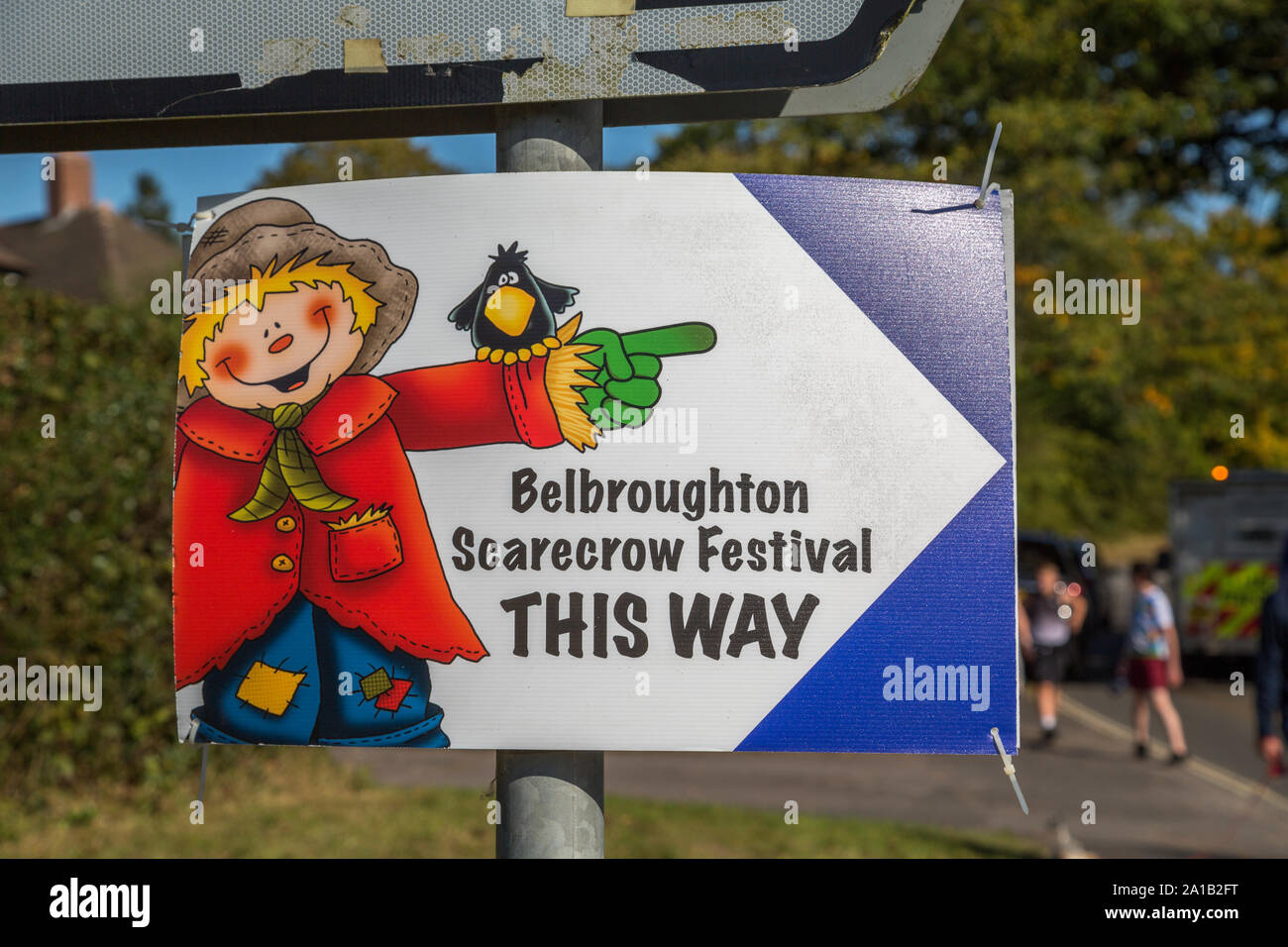 Scarecrow sign hi-res stock photography and images - Alamy
