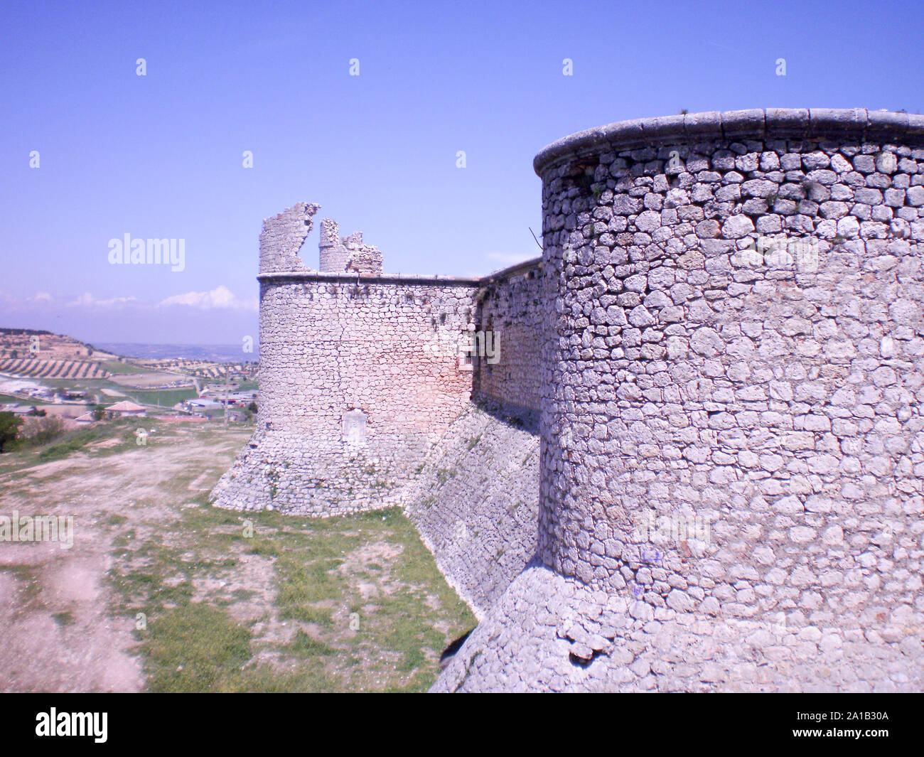 Castillo street bridge hi-res stock photography and images - Alamy
