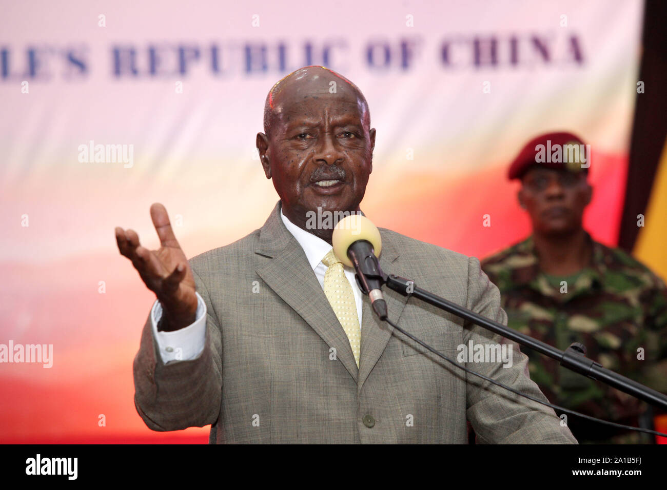 Yoweri museveni hi-res stock photography and images - Alamy