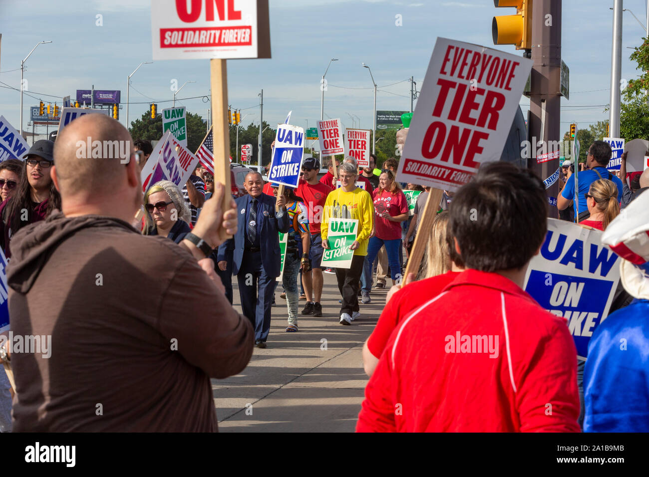 General motors factory close hi-res stock photography and images - Alamy