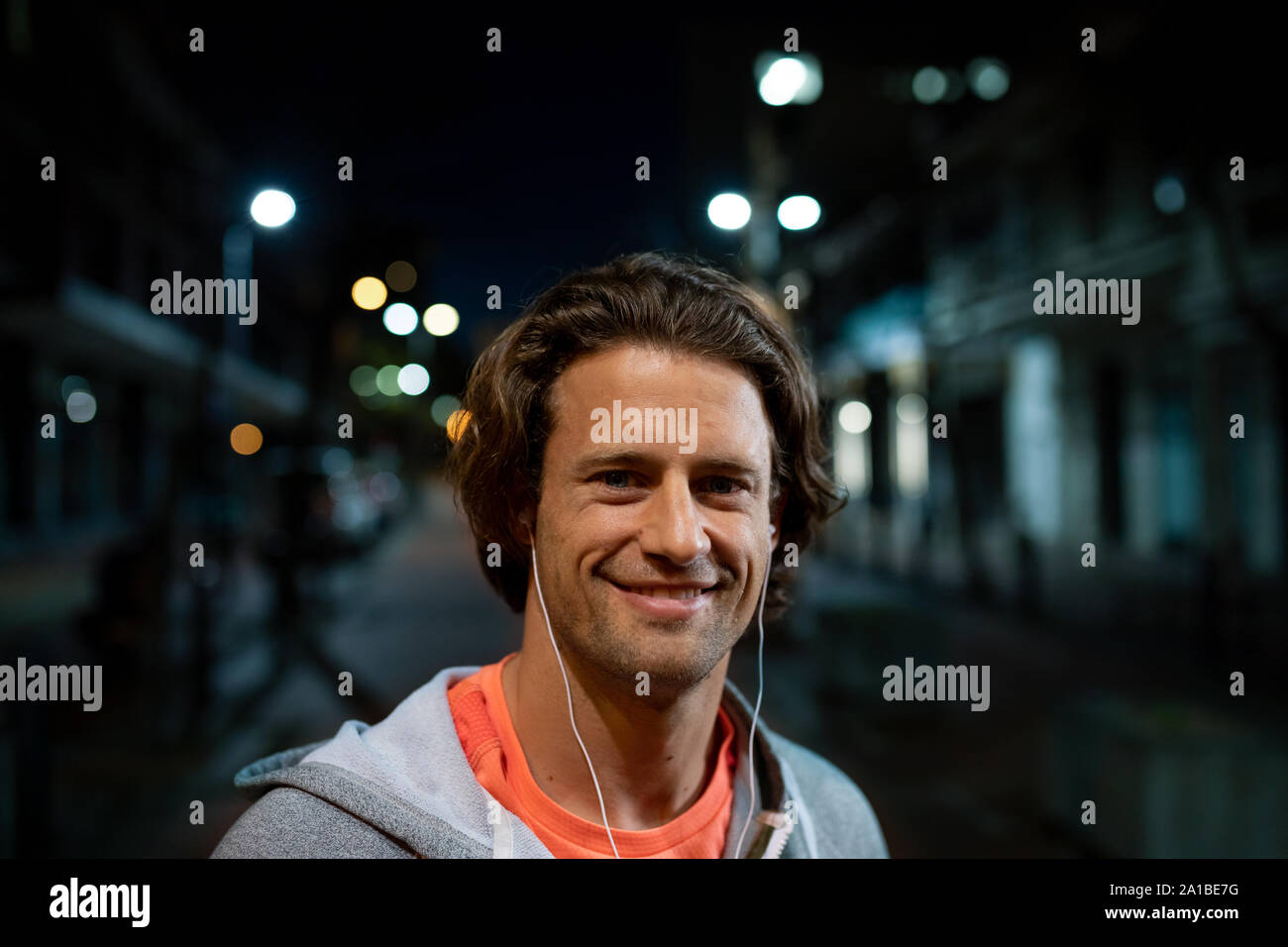 Young man looking camera hi-res stock photography and images - Alamy