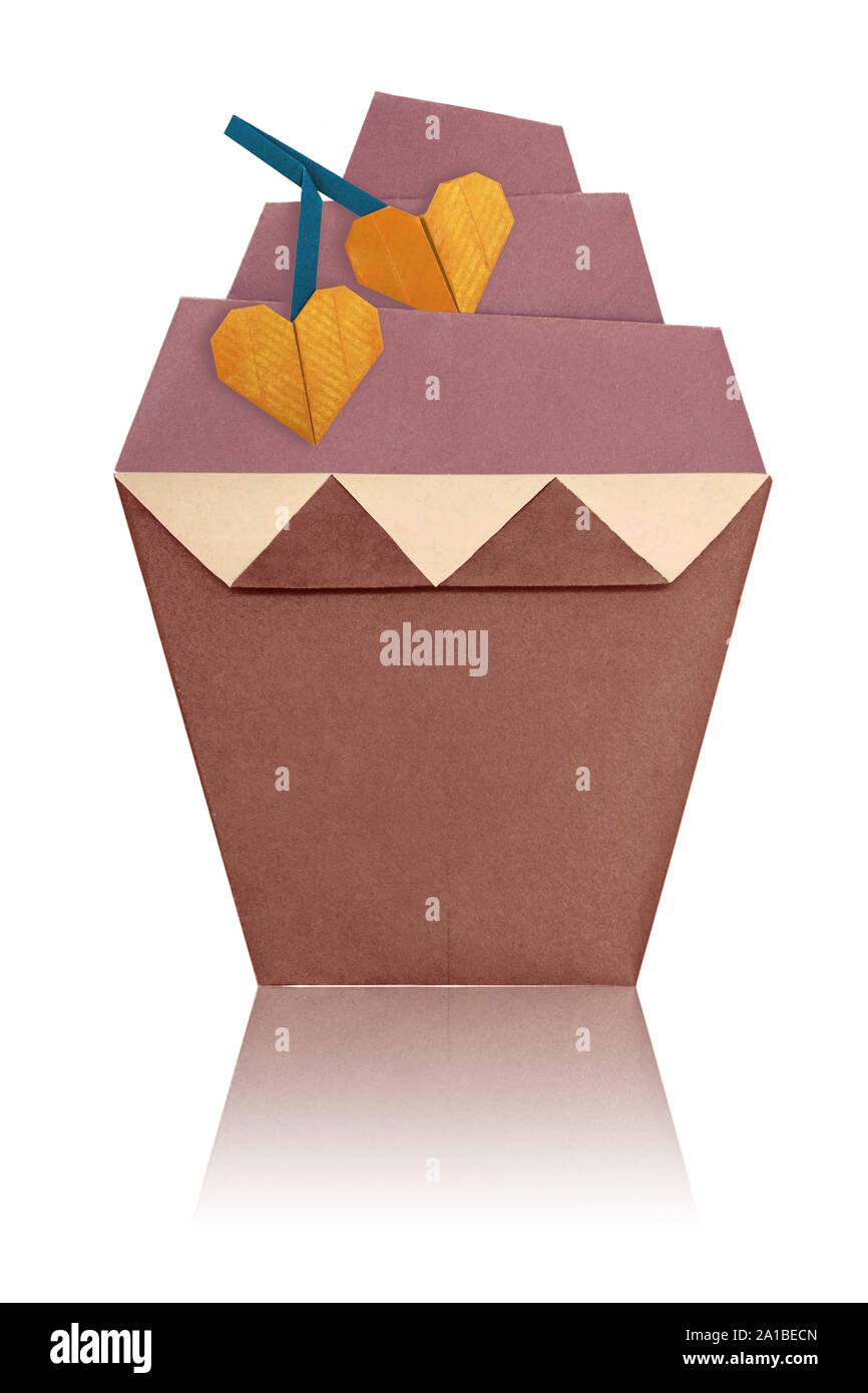 Origami art cupcake Stock Photo - Alamy