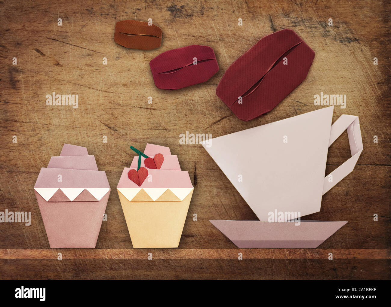 Origami of coffee and cake Stock Photo - Alamy