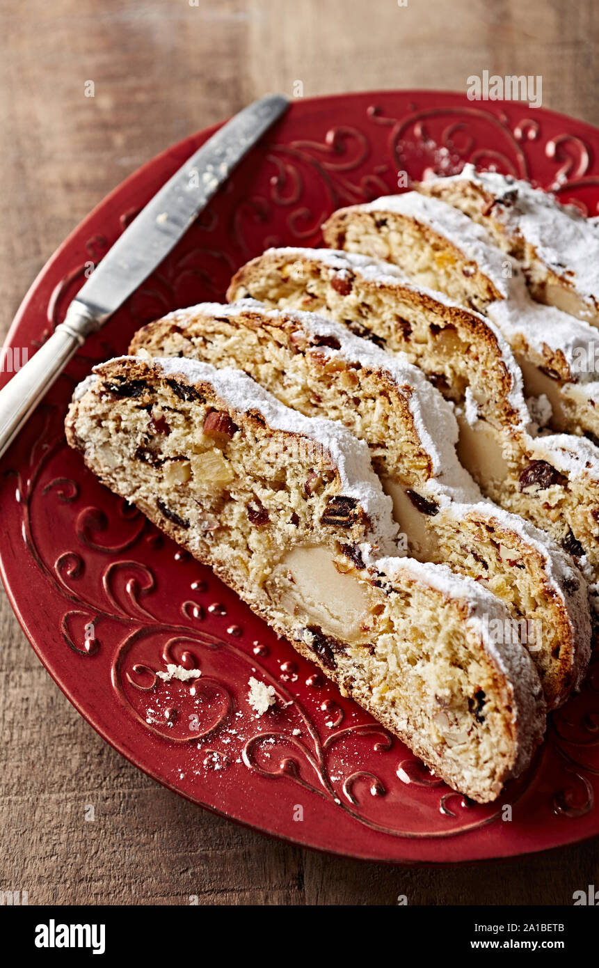 Christmas stollen on a plate (Germany Stock Photo - Alamy