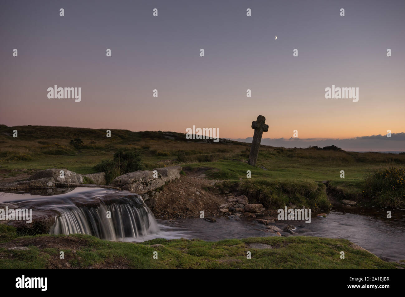 Crescent moon cross hi-res stock photography and images - Alamy