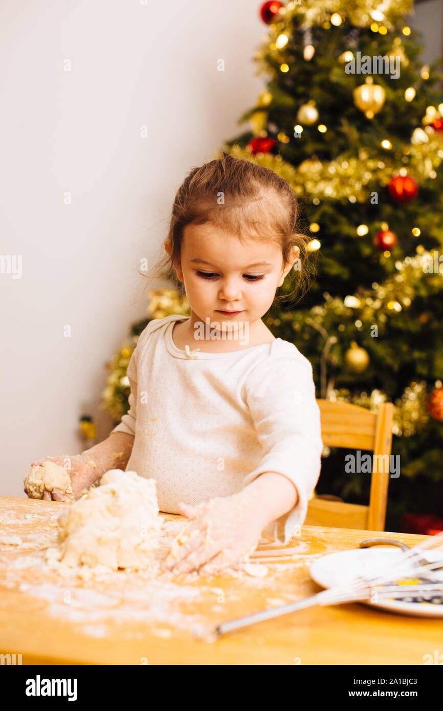 Shaping dough hi-res stock photography and images - Alamy