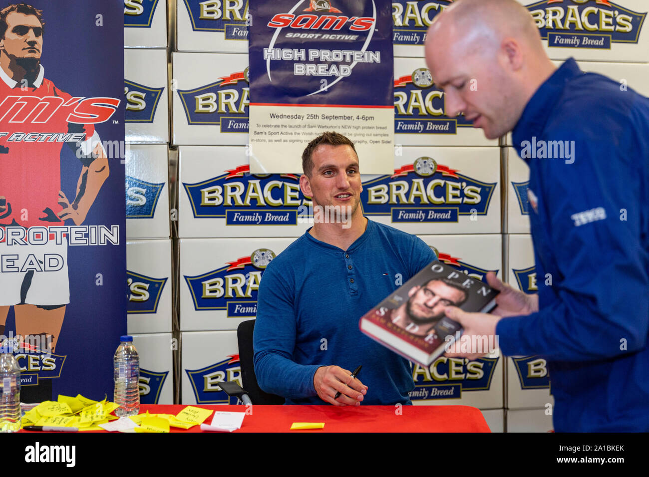 Welsh rugby biography hi-res stock photography and images - Alamy