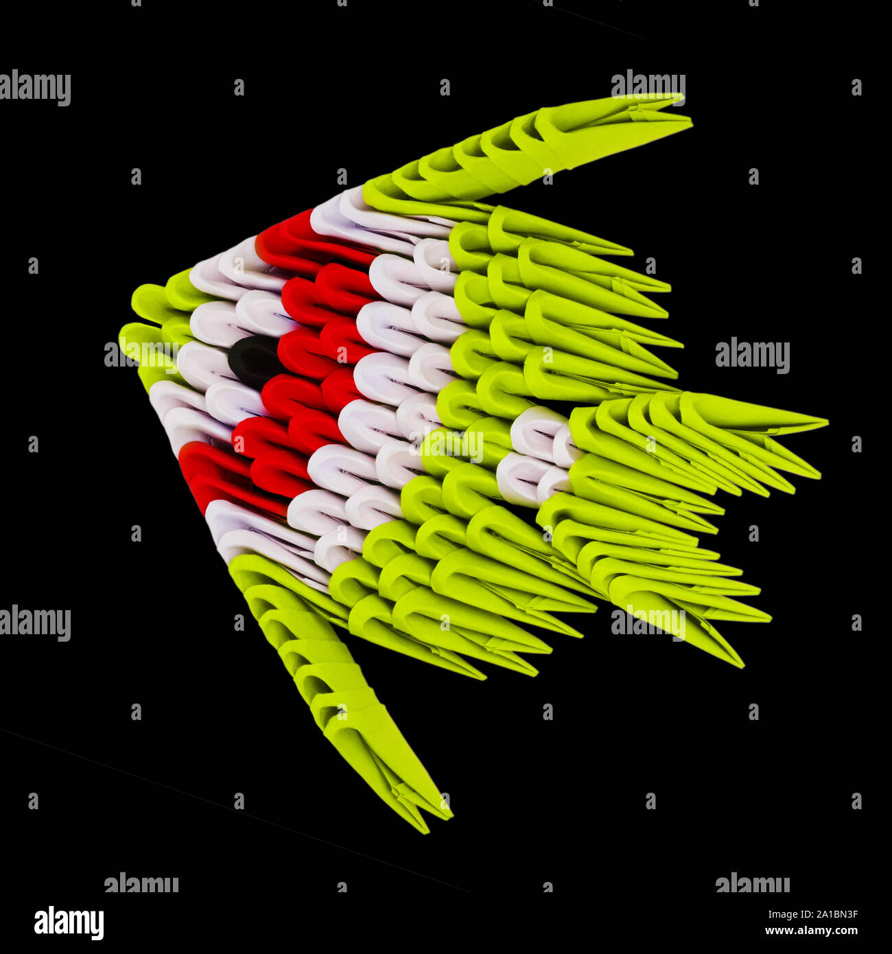 Striped black and yellow fish hi-res stock photography and images - Alamy