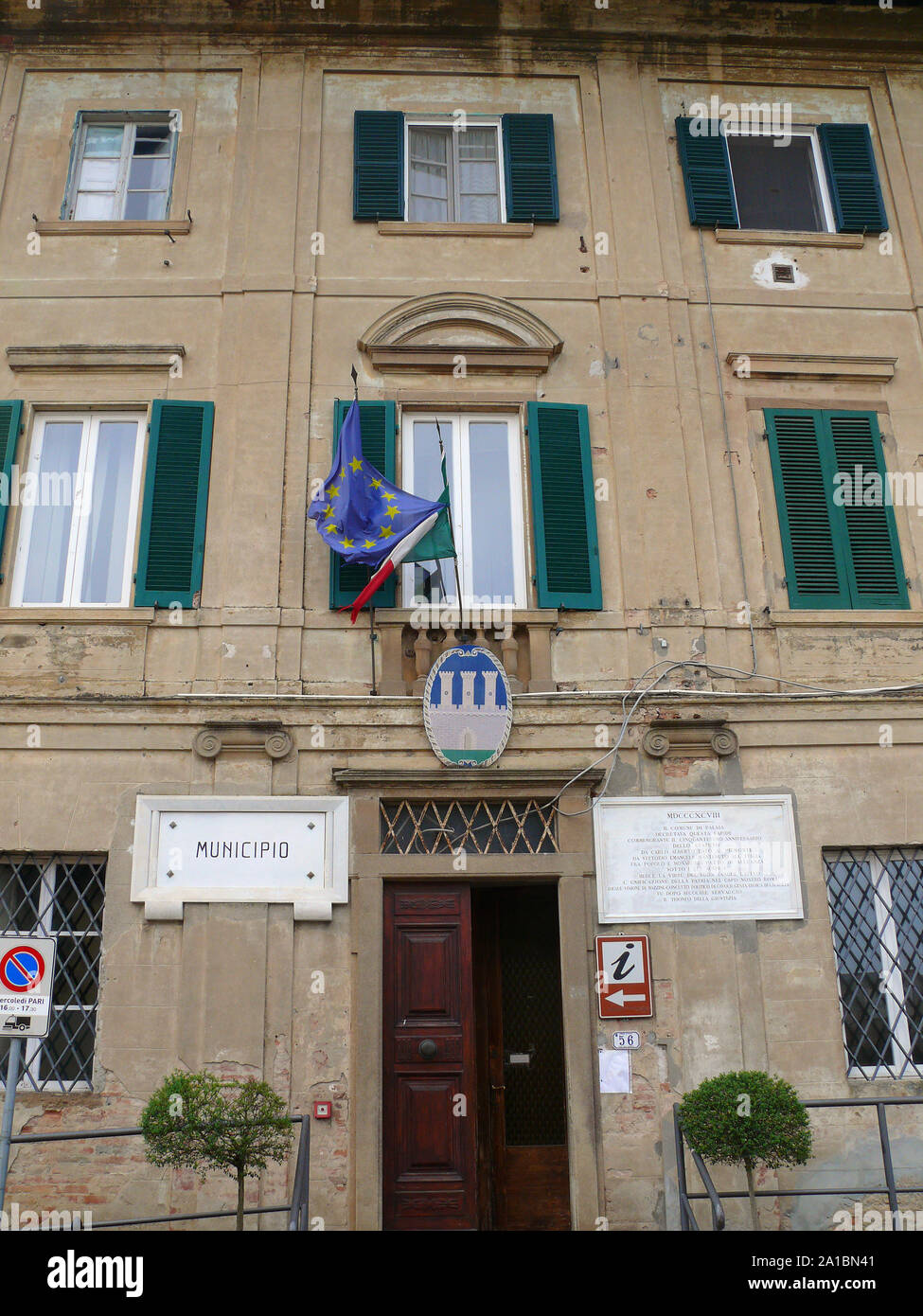 Palaia hi-res stock photography and images - Alamy