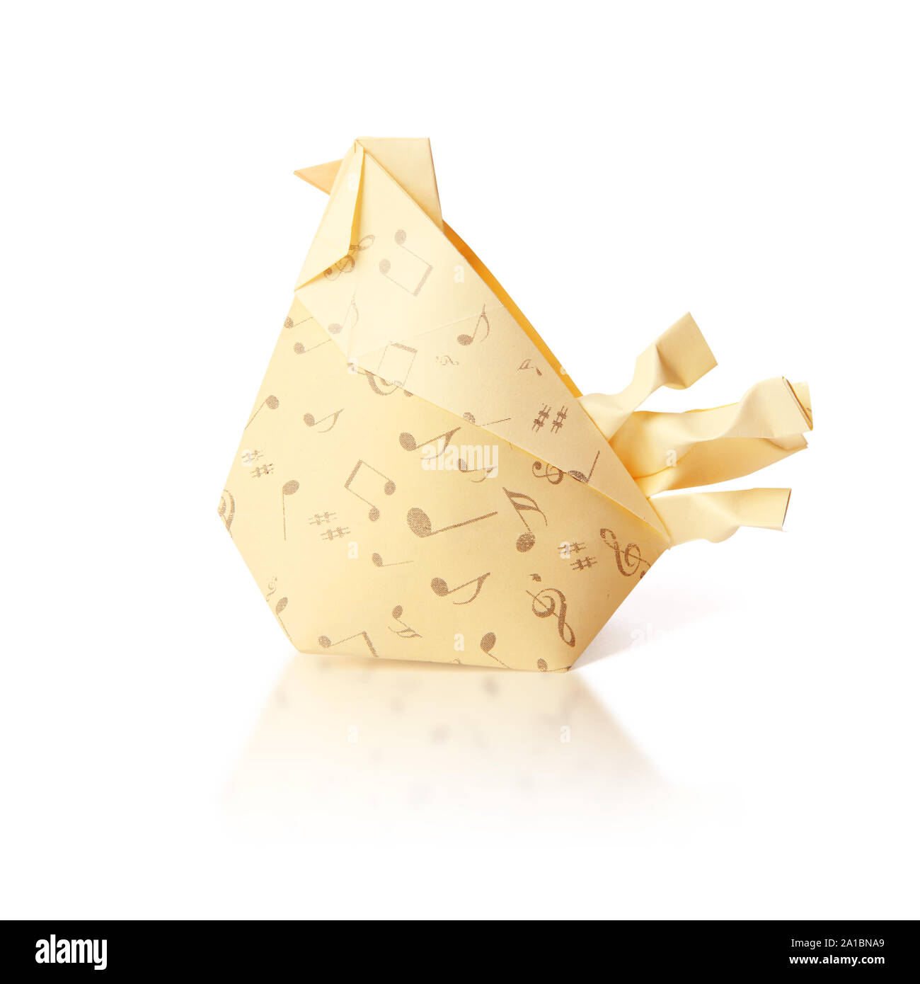 Origami paper hen Stock Photo - Alamy
