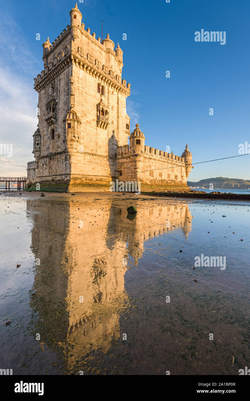 The tower of belem hi-res stock photography and images - Alamy