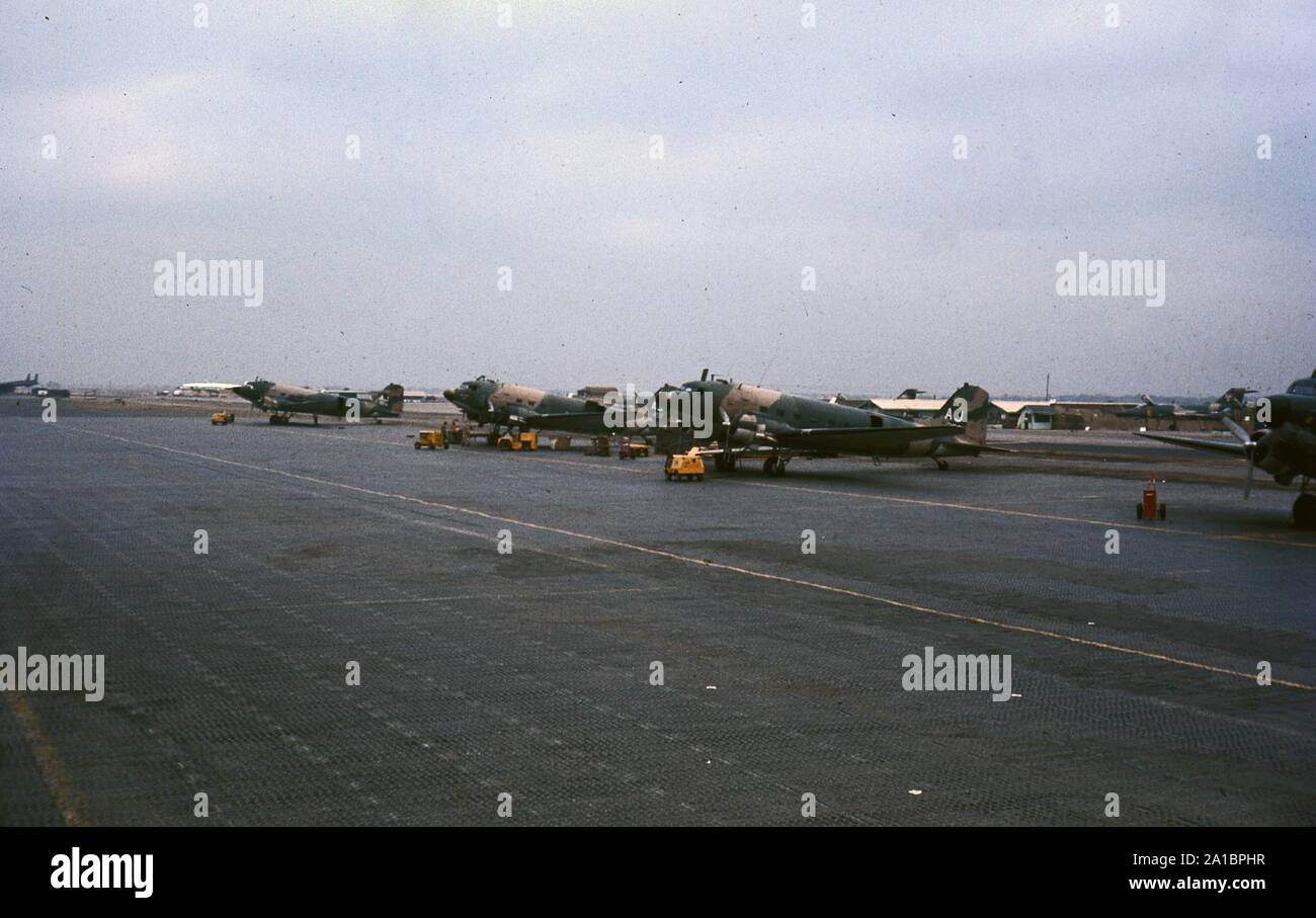 USA Vietnam-Krieg / Vietnam War - USAF United States Air Force Douglas ...