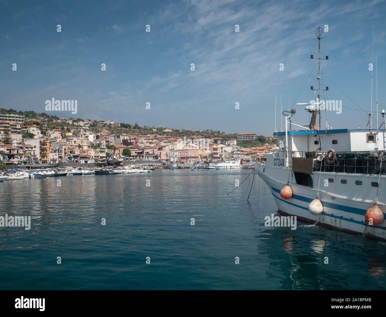 Sicily boats hi-res stock photography and images - Alamy