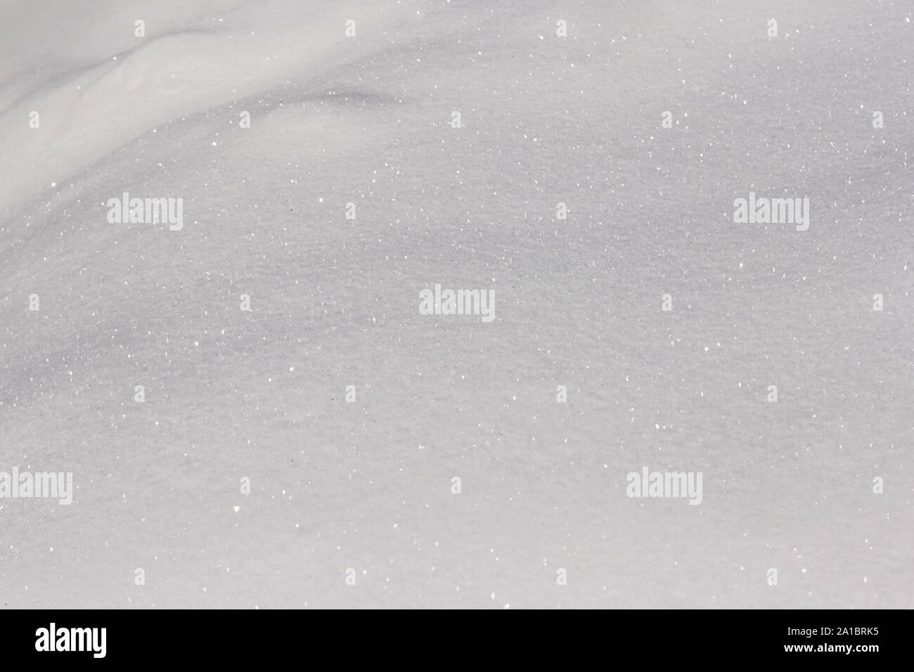 Snowdrift white hi-res stock photography and images - Alamy