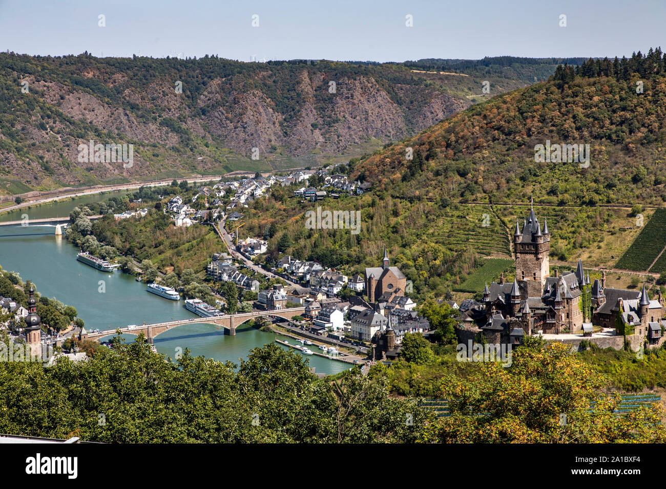 The wine village of Cochem on the Moselle, Lower Moselle Stock Photo ...