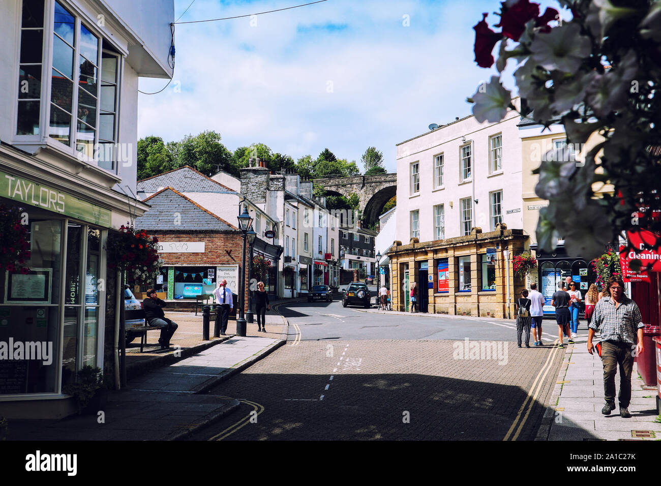 Old houses tavistock hi-res stock photography and images - Alamy