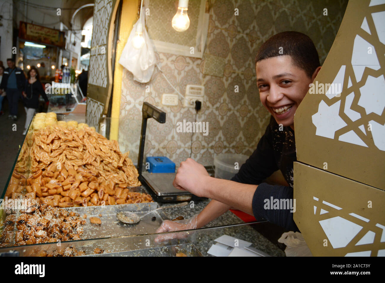 Arabic food market hi-res stock photography and images - Alamy