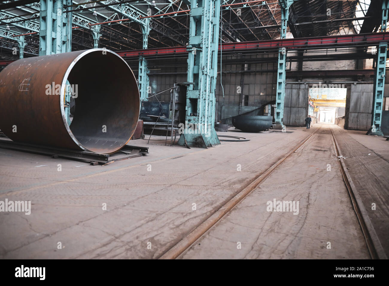 Dirty and old but still functioning metal works, old fashioned, factory ...