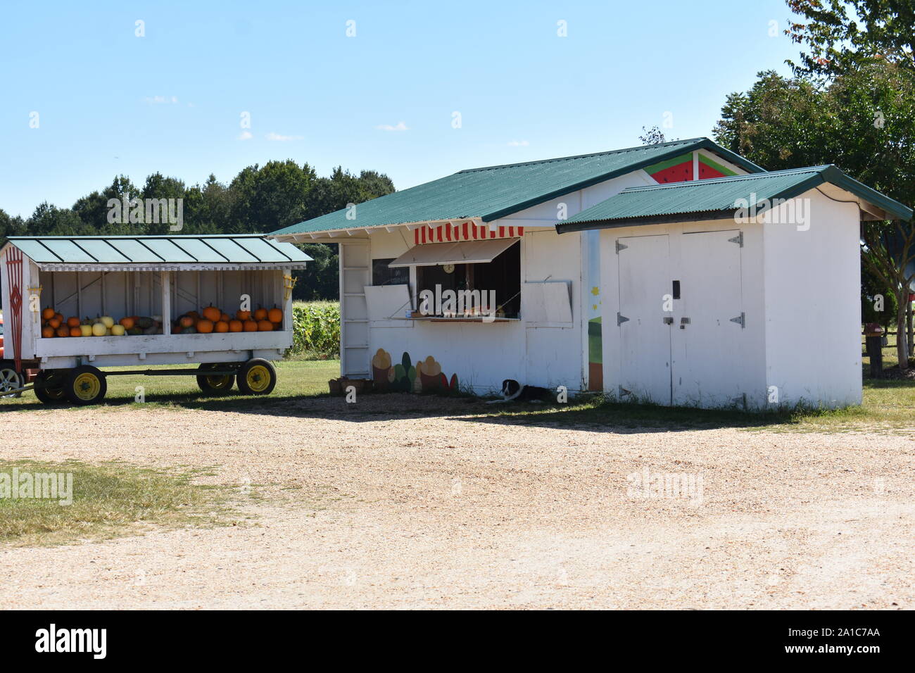 Roadside Fresh Produce Stand Stock Photo - Alamy