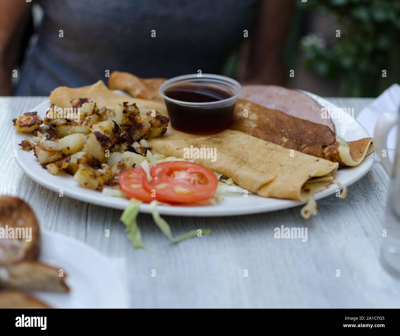 Hash browns buffet hi-res stock photography and images - Alamy